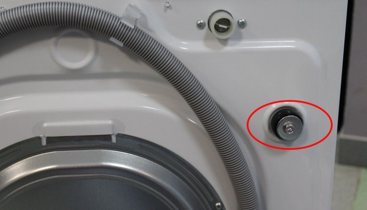 Where are the transport bolts of a Zanussi washing machine and how to ...