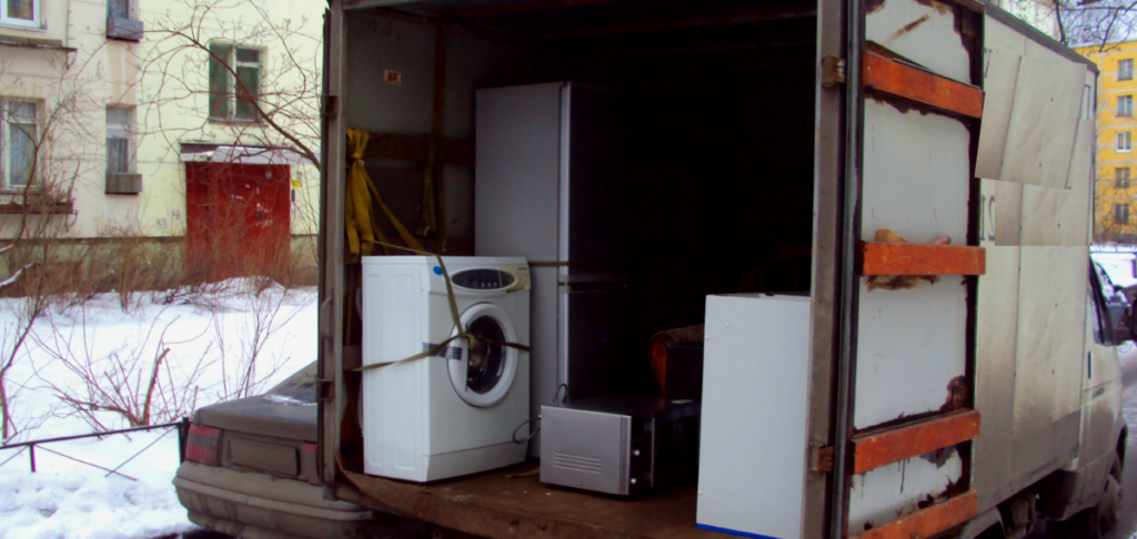 Where are the shipping bolts on an LG washing machine?