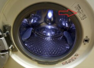 Which washing machine is better: AEG or Electrolux?