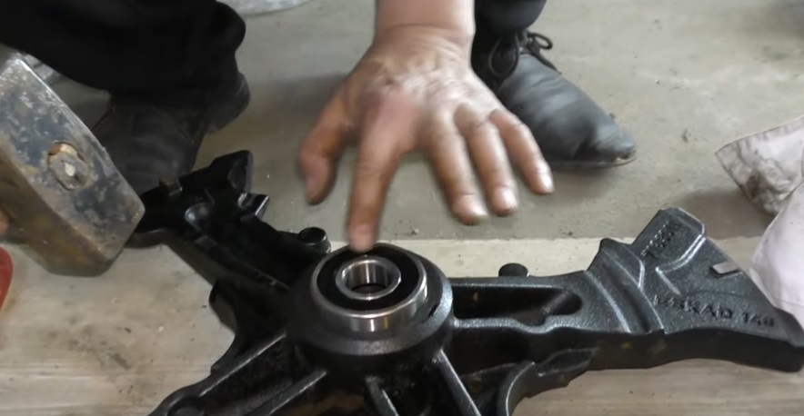 Austausch eines Lagers in einer Miele-Waschmaschine